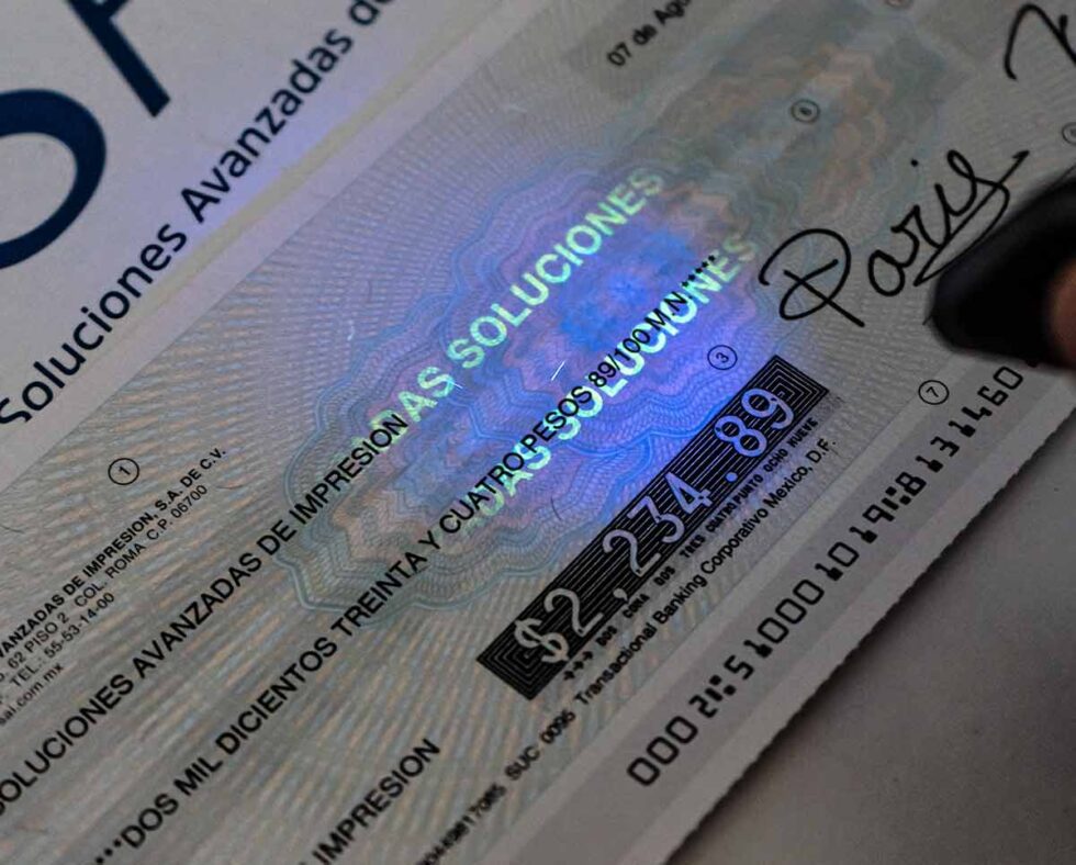 El cheque y sus ventajas como método de pago. - Micr Sai